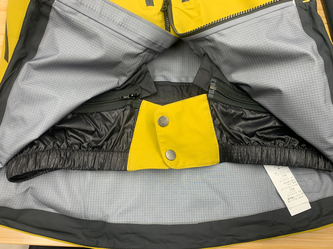 雪山用ハードシェルジャケット【GORE-TEX®のお買い得品特集 その1】